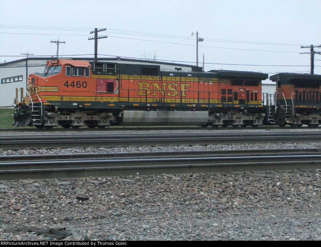 BNSF 4460